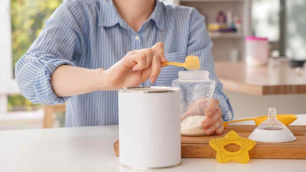 Similac Guide | Choosing the Right Baby Formula Option