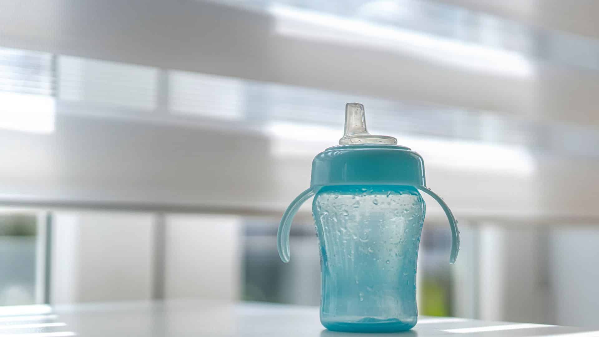 Infant Hydration Demystified: Unveiling Water Guidelines for New ...